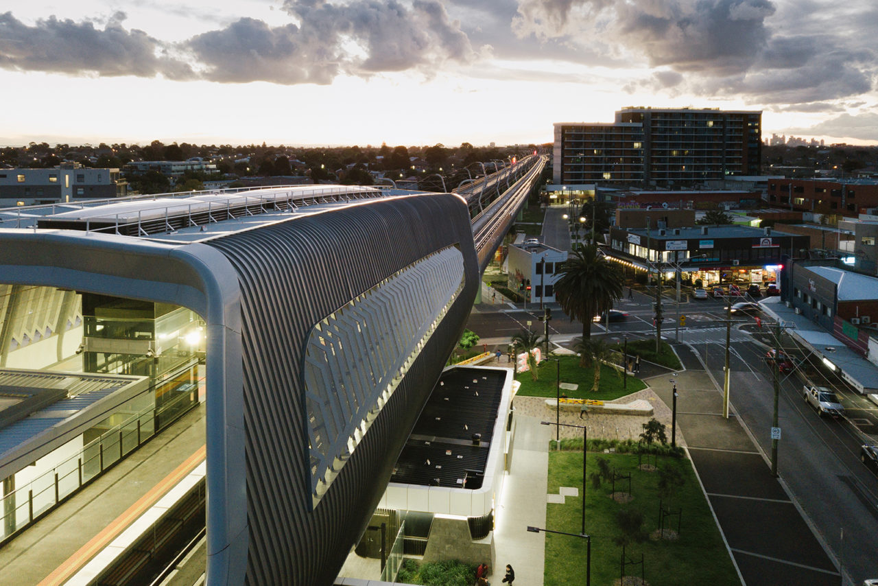 Train and light rail lighting - WE-EF Live