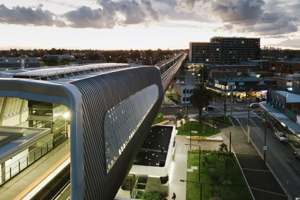 Train and light rail lighting - WE-EF Live