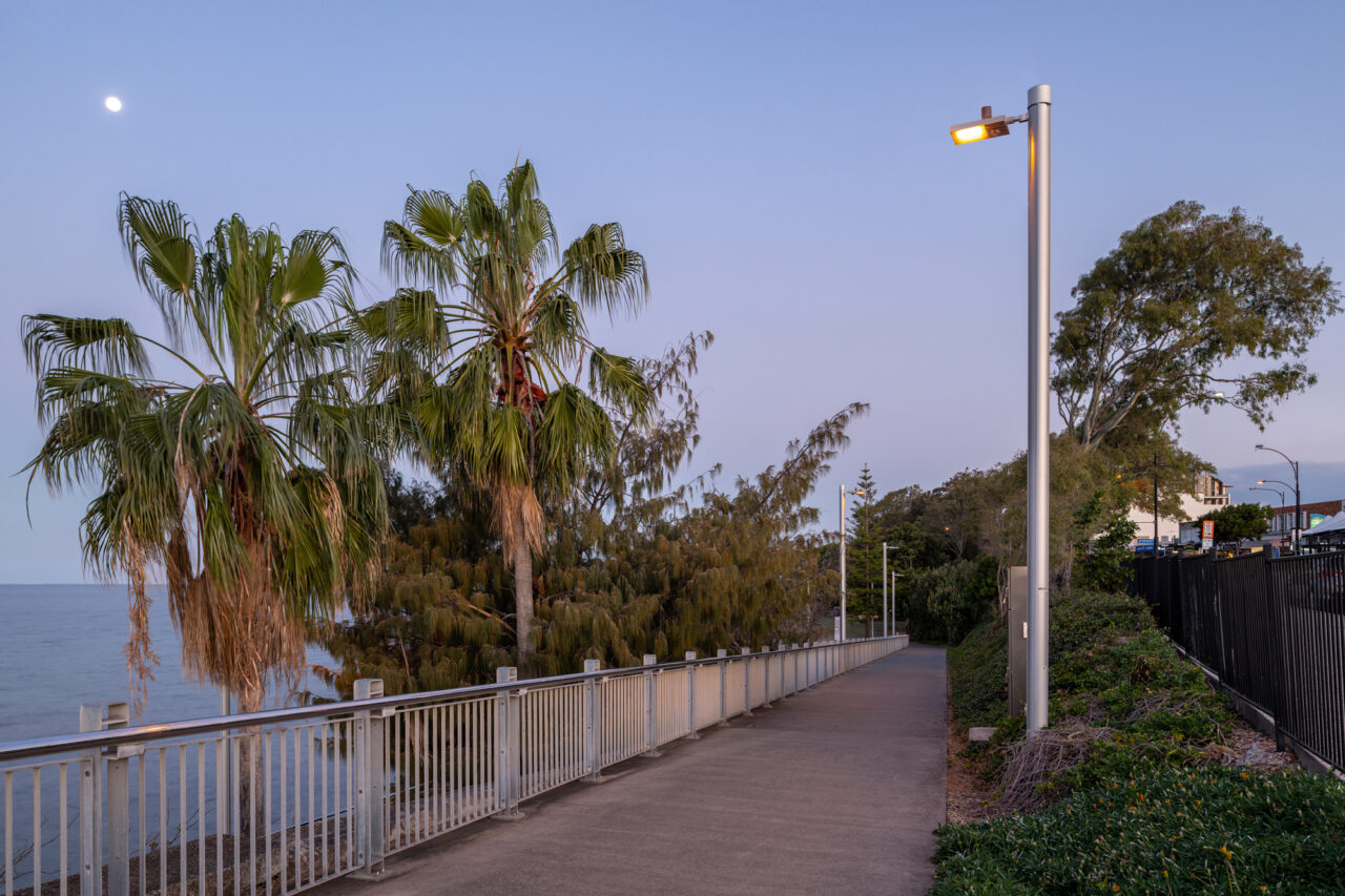 Redcliffe Parade Foreshore - WE-EF Live