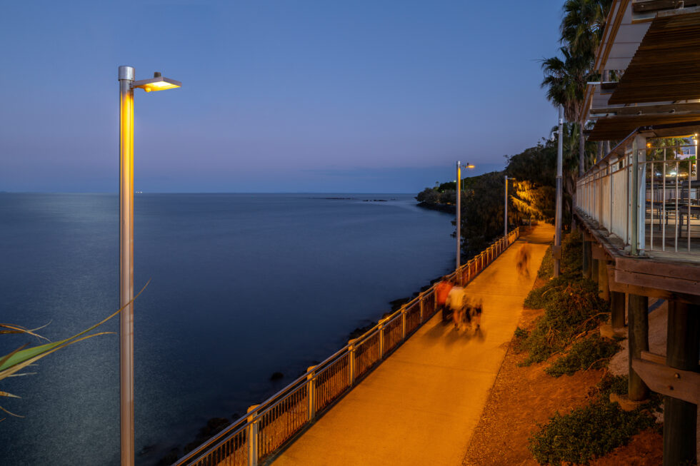 Redcliffe Parade Foreshore - WE-EF Live