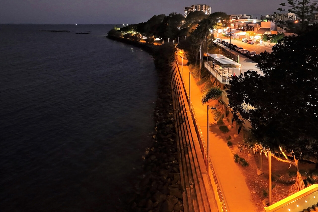 Redcliffe Parade Foreshore - WE-EF Live